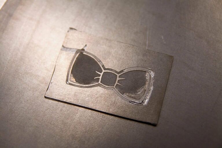 How to DIY Enamel Pins at Home?